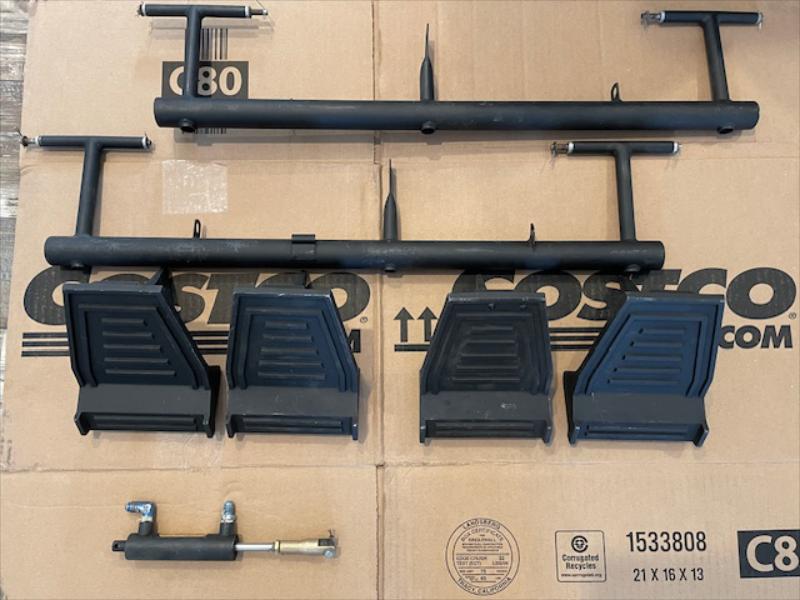 Grumman AA1 & AA5 Rudder Bars, 4 Pedals & RIGHT Slave Master Cylinder ...